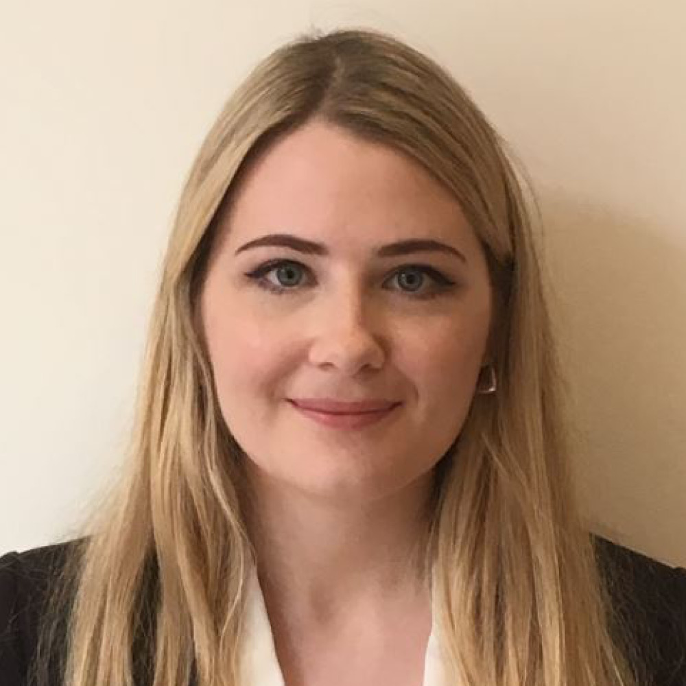 Charlotte Ray's Instagram, Twitter & Facebook on IDCrawl